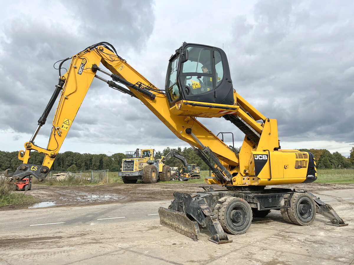 JCB JS20MH Materialumschlag | Boss Machinery